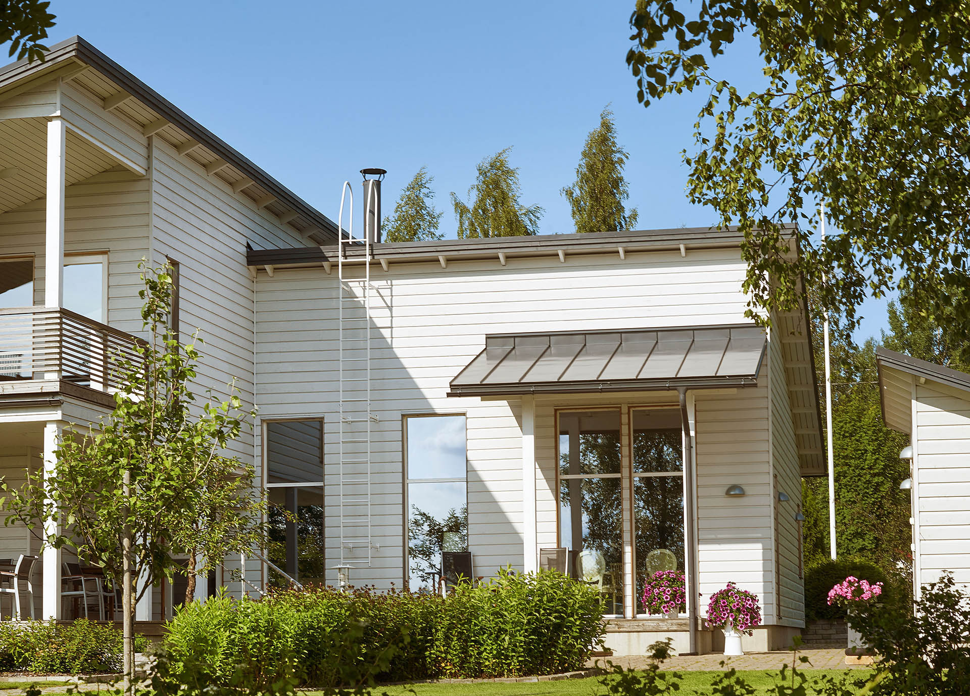 Moderna 220 - Teri-Hus