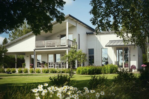 Moderna 220 - Teri-Hus